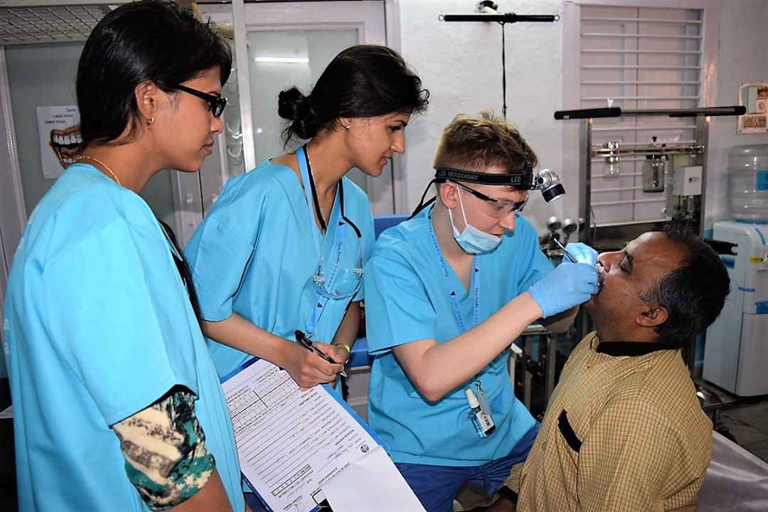 Oral & Dental Health Camp at Parmarth Niketan – Divine Shakti Foundation